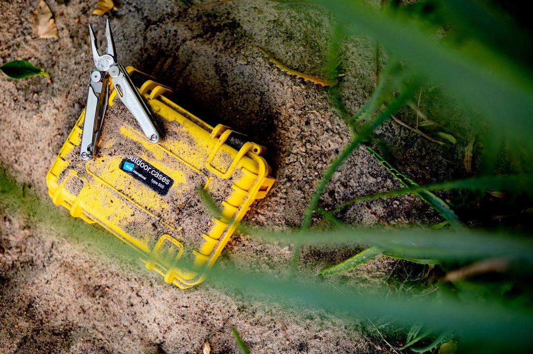 B&W Outdoor Cases BW Outdoor Cases Type 2000 / Black (divider system)