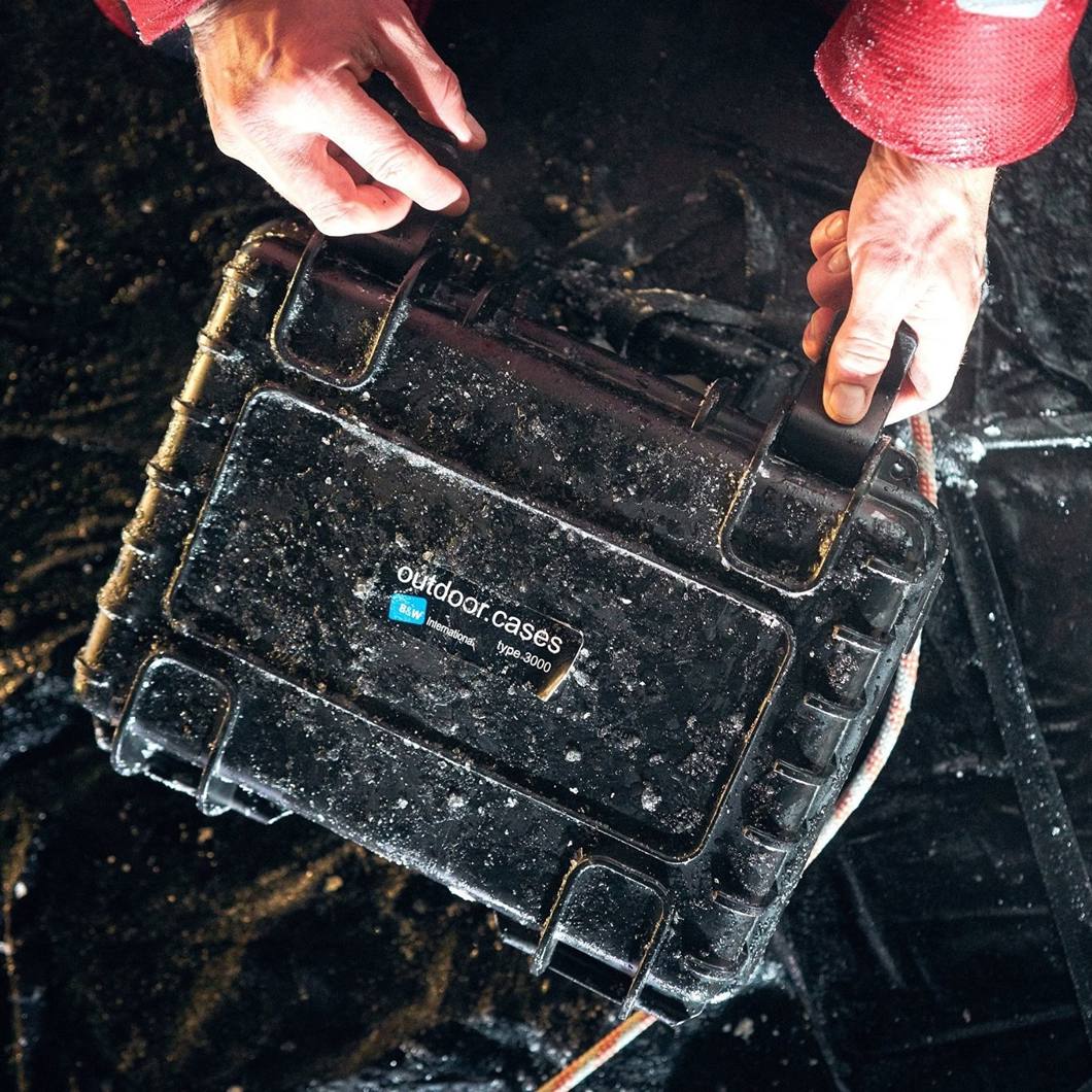 B&W Outdoor Cases BW Outdoor Cases Type 4000 / Black (pre-cut foam)