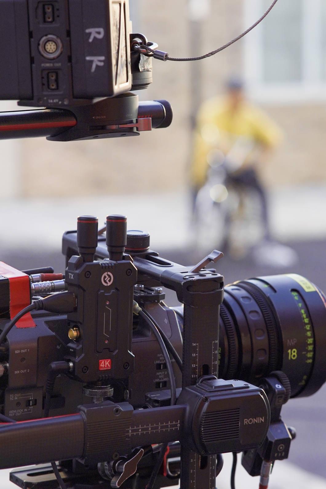 Hollyland Mars 4K 450ft 4K UHD wireless video transmitter