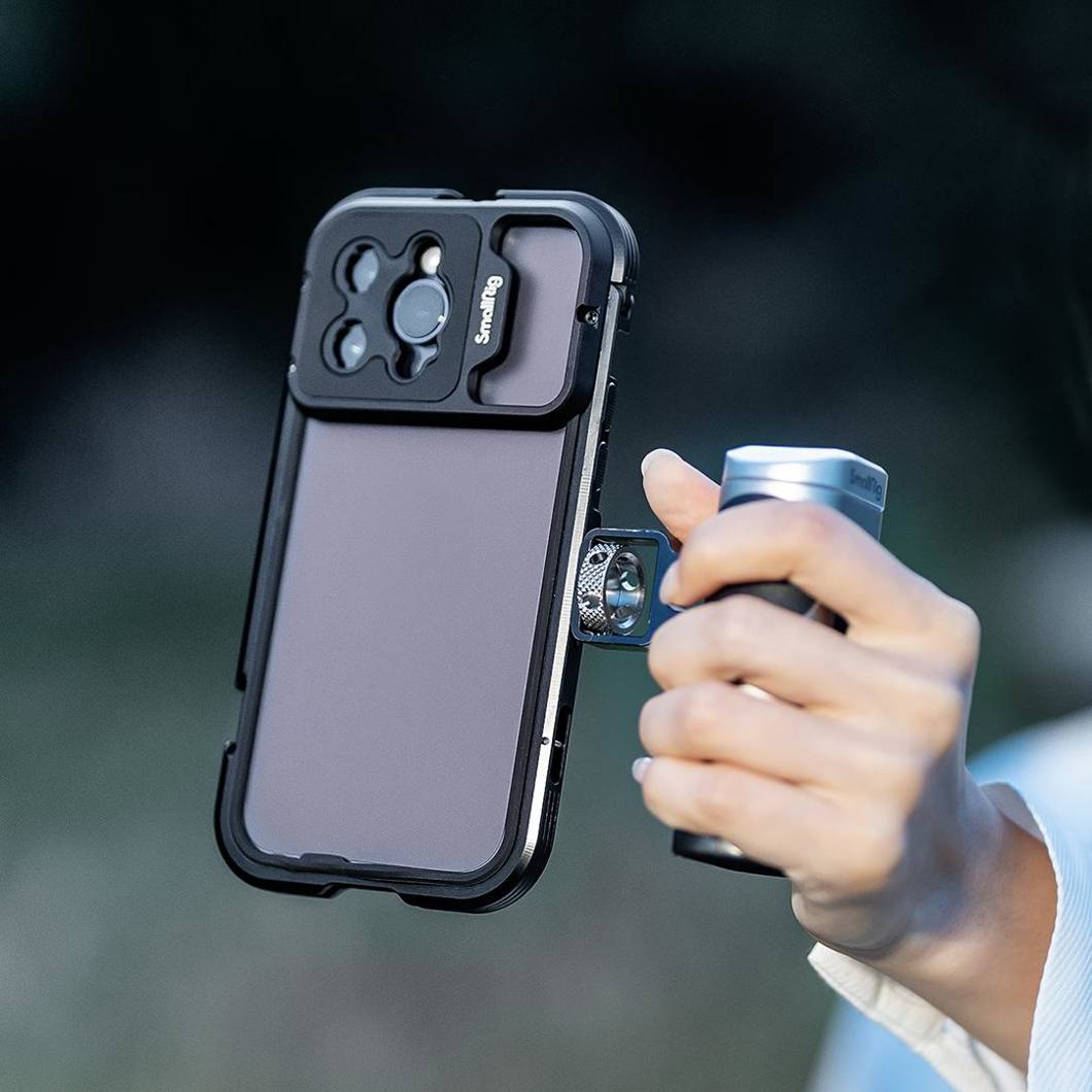 SmallRig 4077 Mobile Video Cage For iPhone 14 Pro Max
